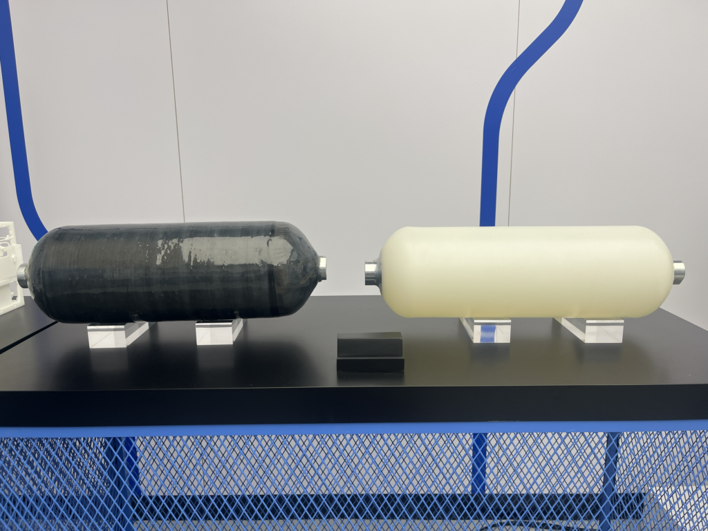 Type IV Hydrogen Storage Cylinders - Center of Advanced Power and ...